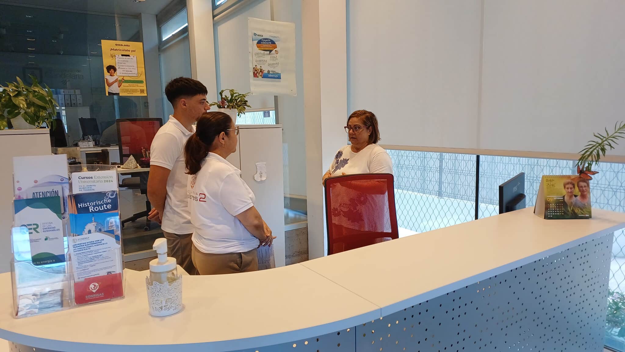 El alumnado trabajador del PFAE Candelaria Auxiliares 2 comienza a ...