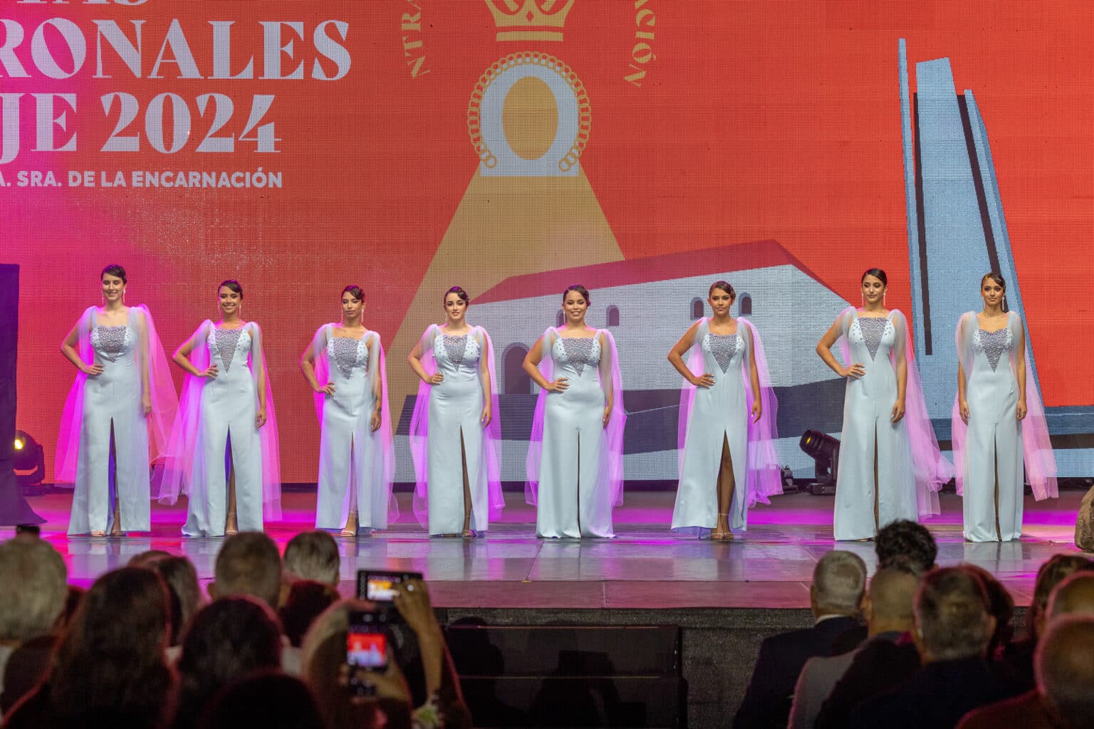 Pedro Guerra y Shaila Dúrcal, protagonistas de las Fiestas Patronales ...